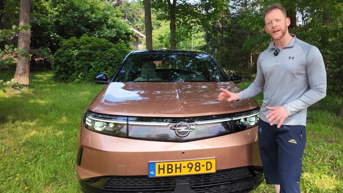 Testing the 2025 Opel Grandland electric SUV