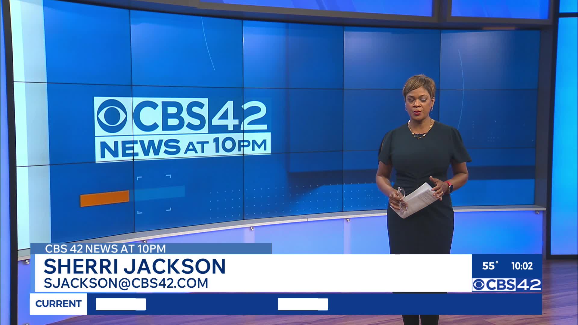 2 women killed when train hits car