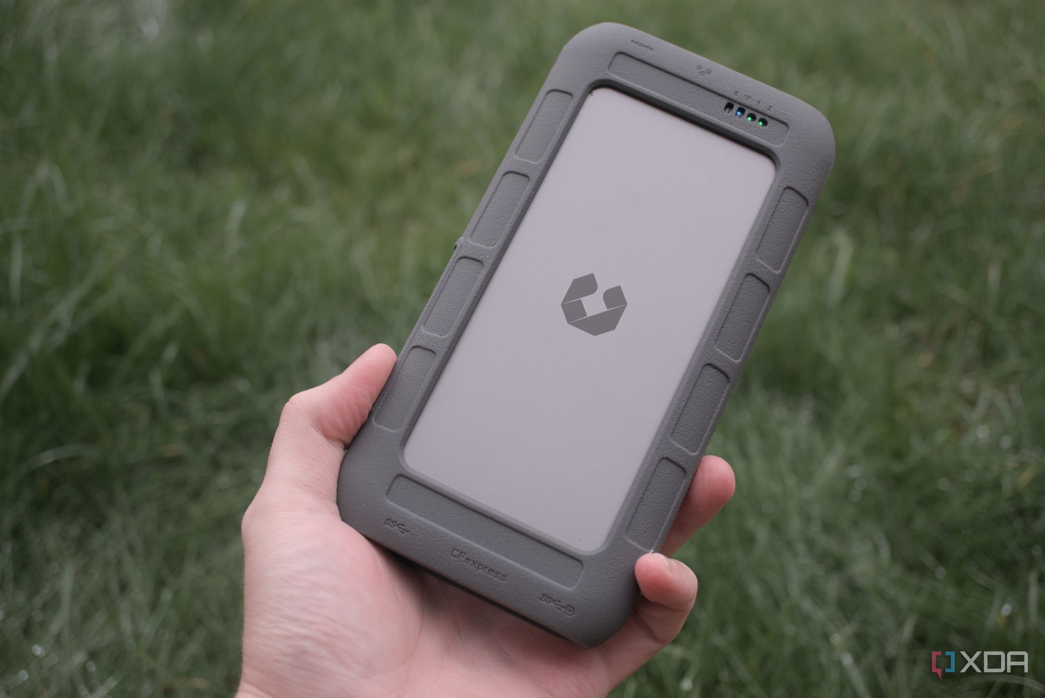 5 reasons I’m choosing a portable NAS over a custom build