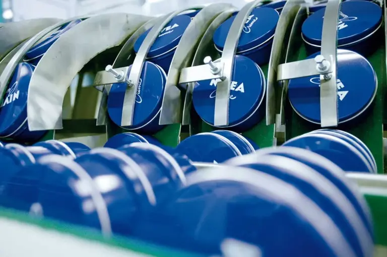 Nivea prepara una bajada de precios del 5% en 2026 para frenar la ...