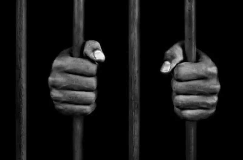 Police nab 10 for illegal Chinese manja sale, seize 163 bobbins