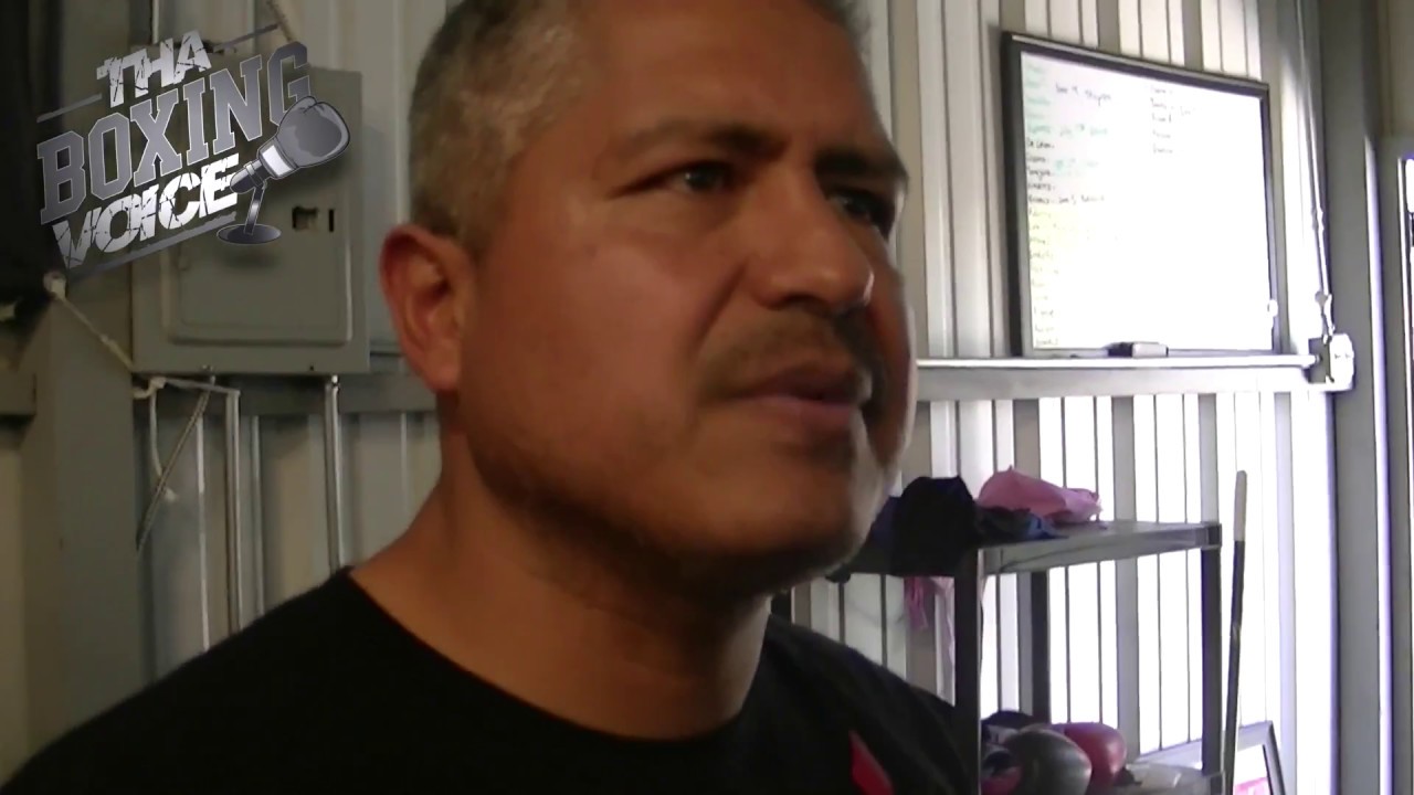 Robert Garcia reacts to Lomachenko vs Linares: Talks #MIKEYvsLOMA