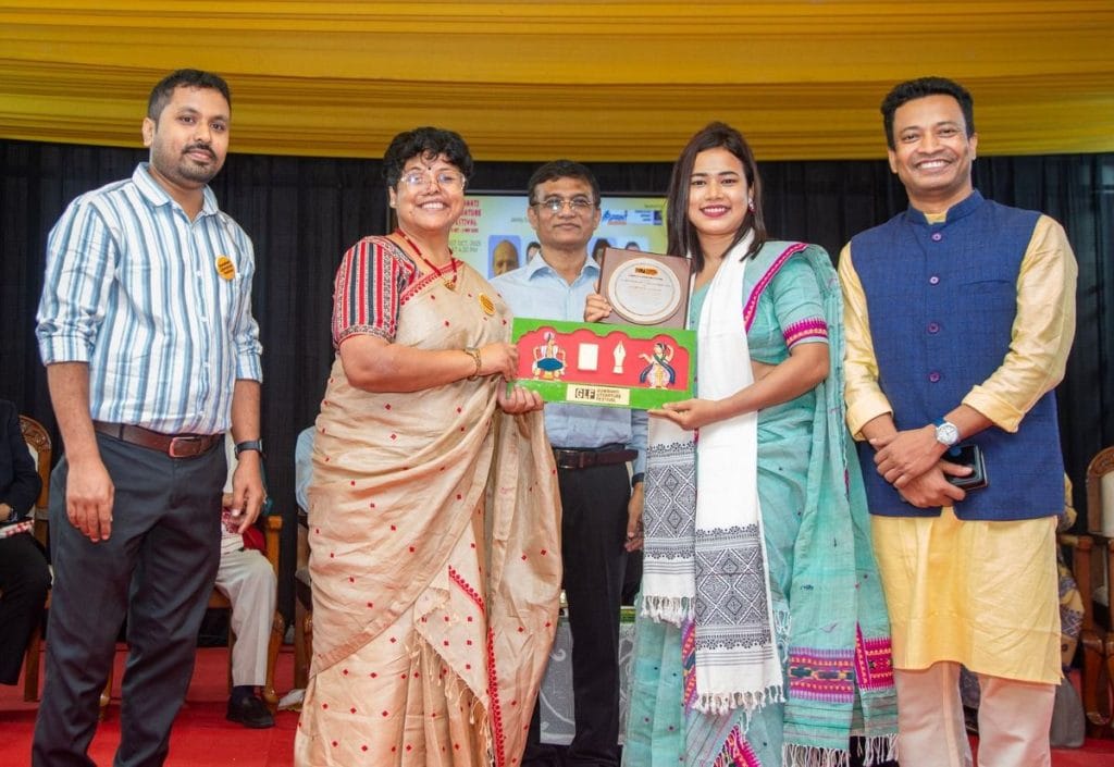 Bestselling Assam author & story of female ULFA cadres. ‘Midnight ...