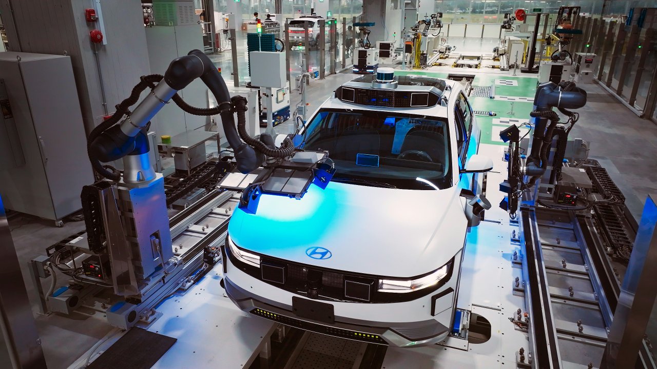 World’s first robot-only car plant is about to become reality