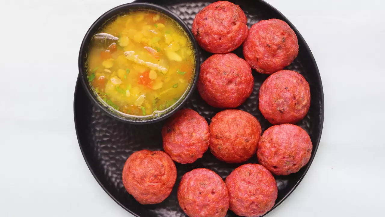 8 delicious lunch dishes made with leftover dal tadka