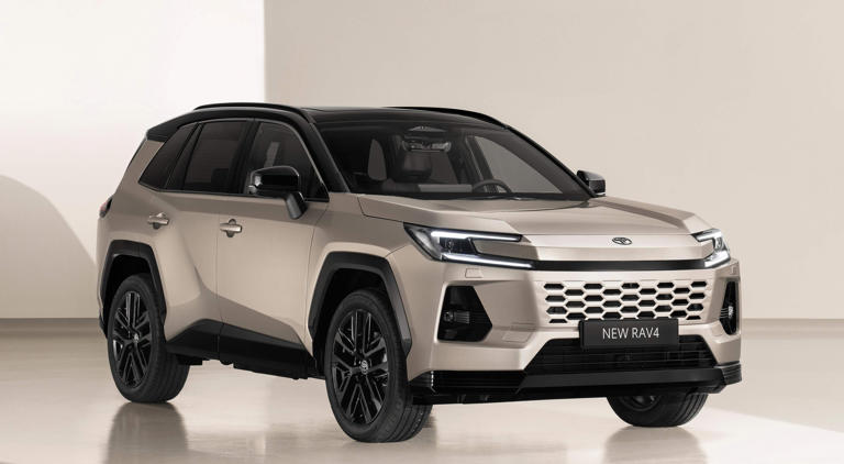 Nuova Omoda 7 SHS-P vs Toyota RAV4, mettiamo a confronto i due SUV ...