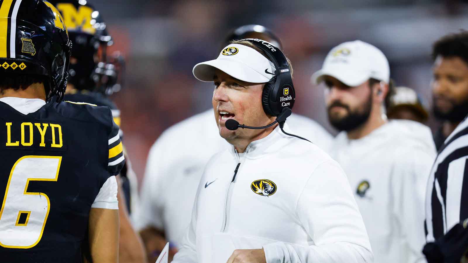 Missouri Tigers land ex-Louisville edge in transfer portal