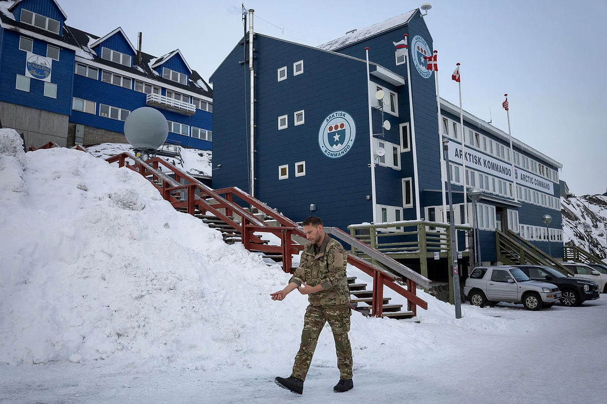 Large crowds expected for 'Hands off Greenland' protests