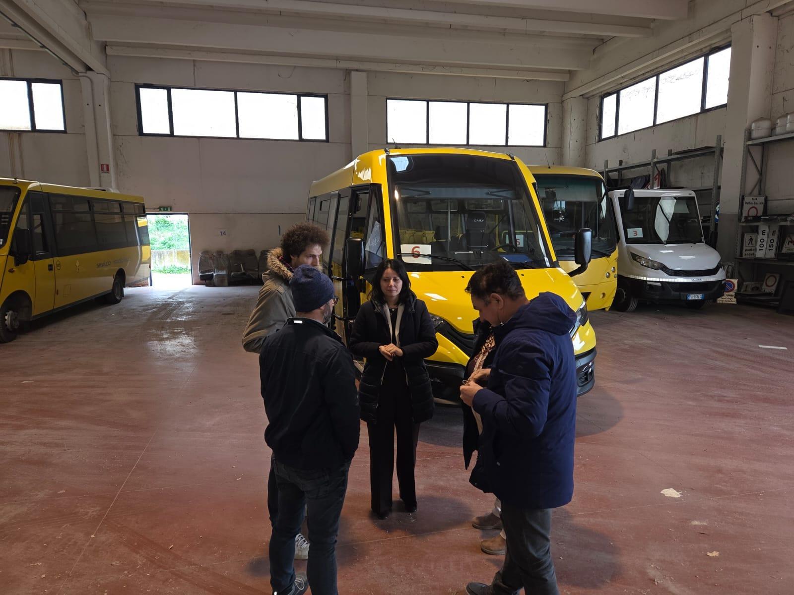 Osimo Servizi, terzo scuolabus e pulizia delle strade rurali