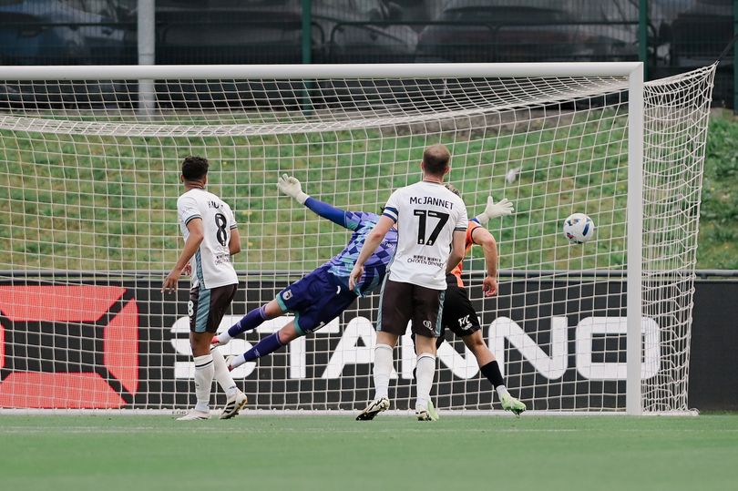 Grimsby Town v Barnet - Mariners look to avenge September's 3-0 defeat