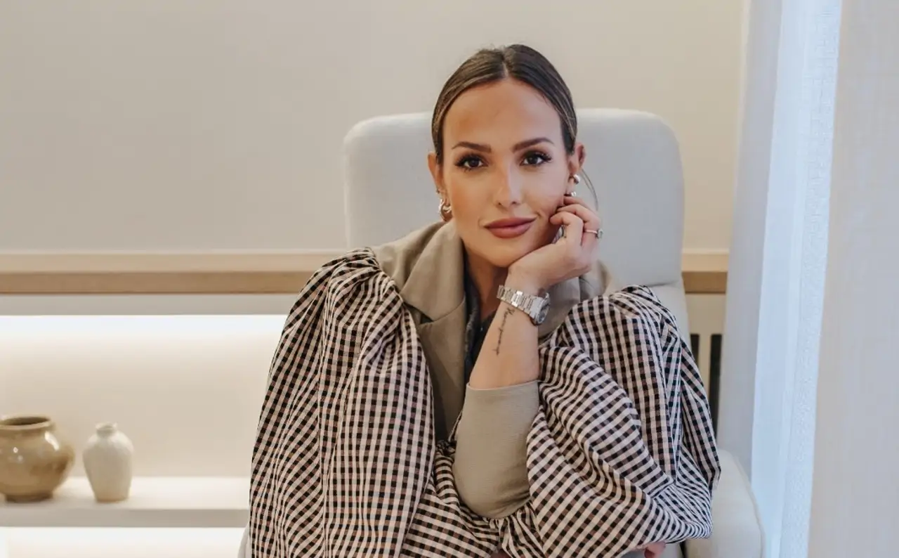 Salones pequeños diseñados para compartir: claves de interiorista