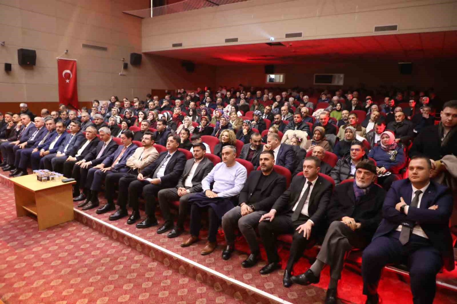 Develi’de Aşık Seyrani film galası düzenlendi