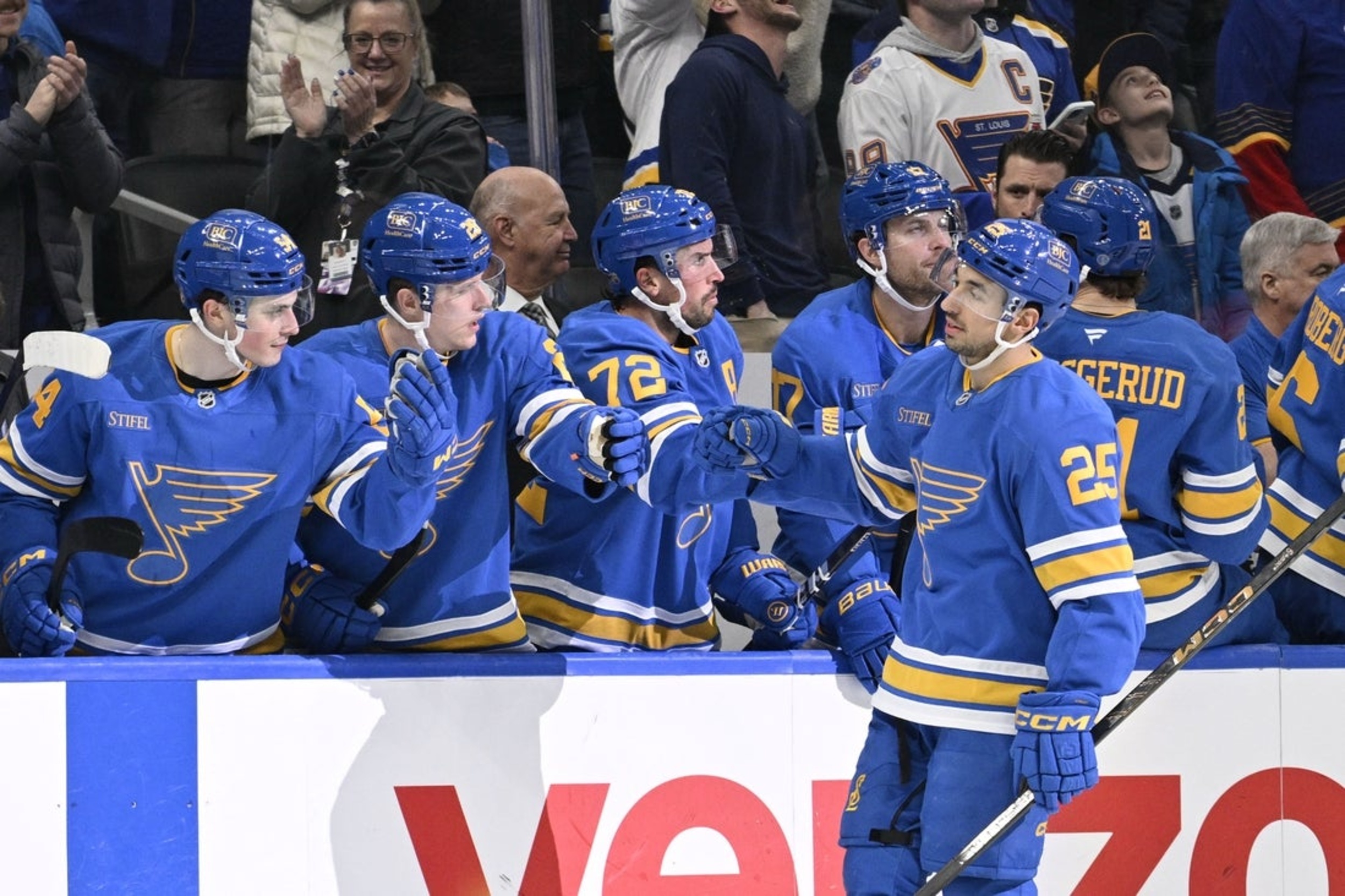 NHL roundup: Blues take shootout, snap Lightning's 11-game win streak