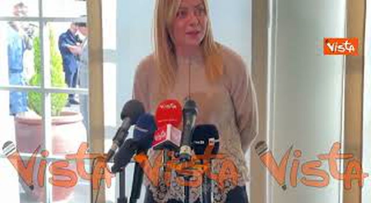 Meloni a Tokyo: ho usato bacchette a tavola. Relazioni internazionali ...