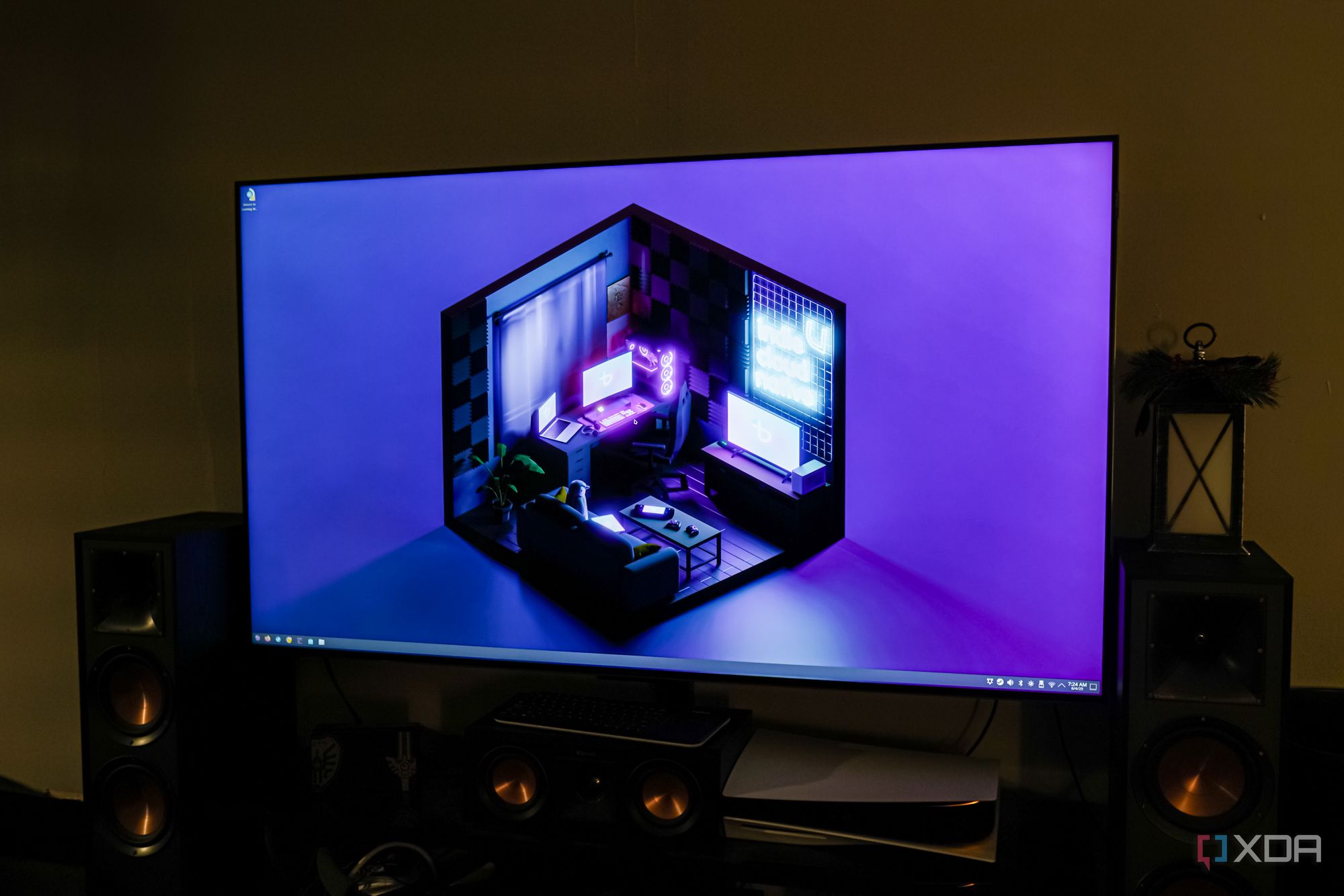 Universal Blue is the operating system framework that Windows should ...