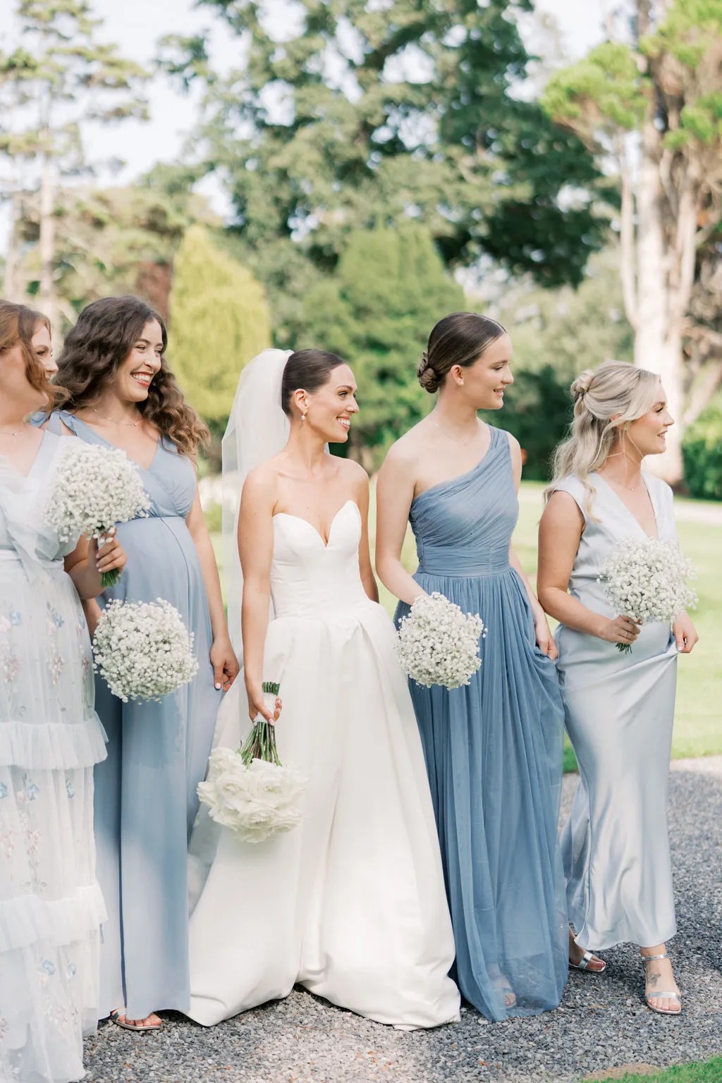 How to choose your bridesmaids (wisely!)