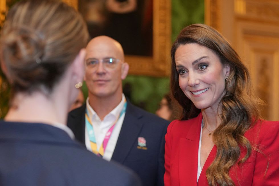 English rugby star claims she will 'have to tattoo' Princess Kate after ...