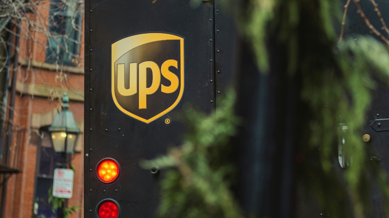 UPS to slash 48,000 jobs in its biggest shakeup in 100+ years