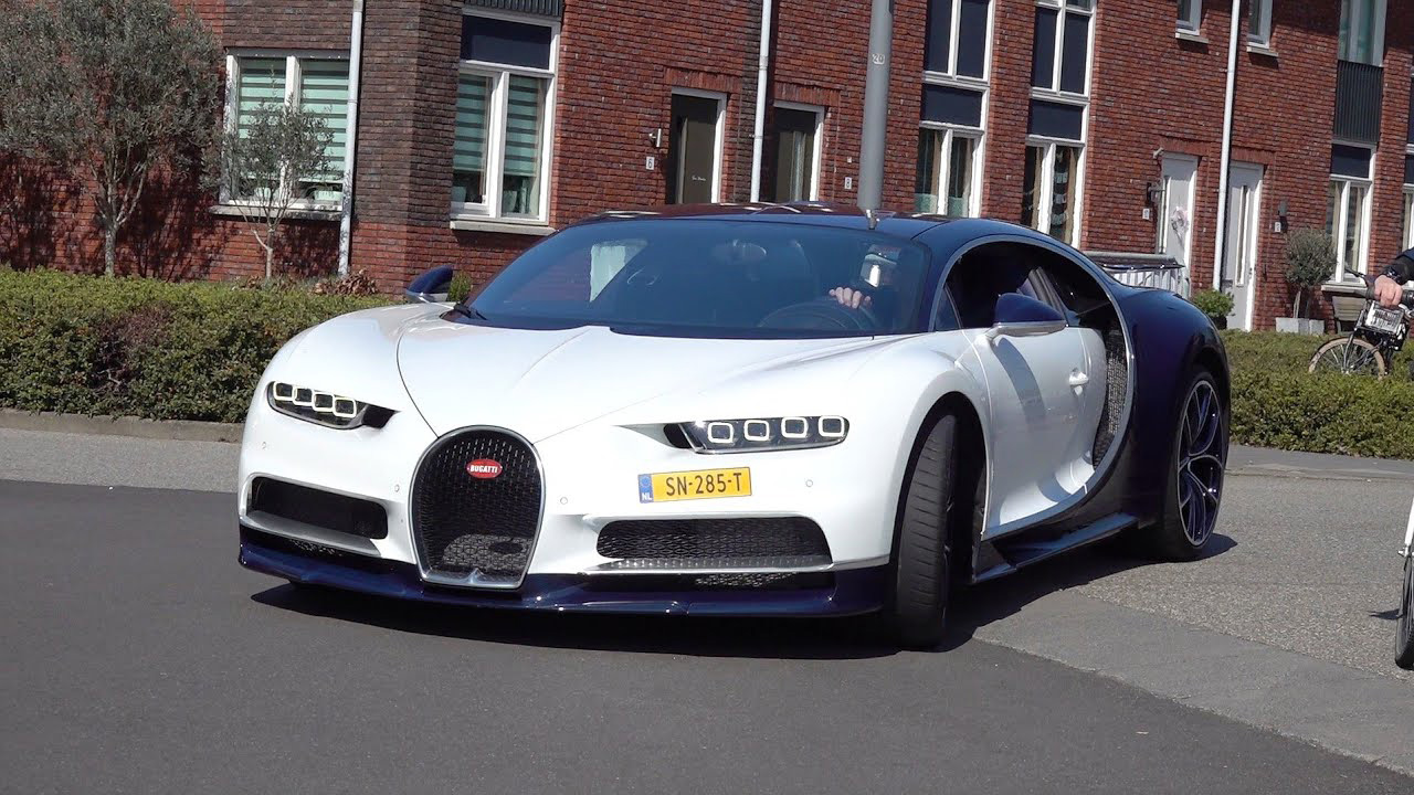 Bugatti Chiron impressiona nas ruas da cidade