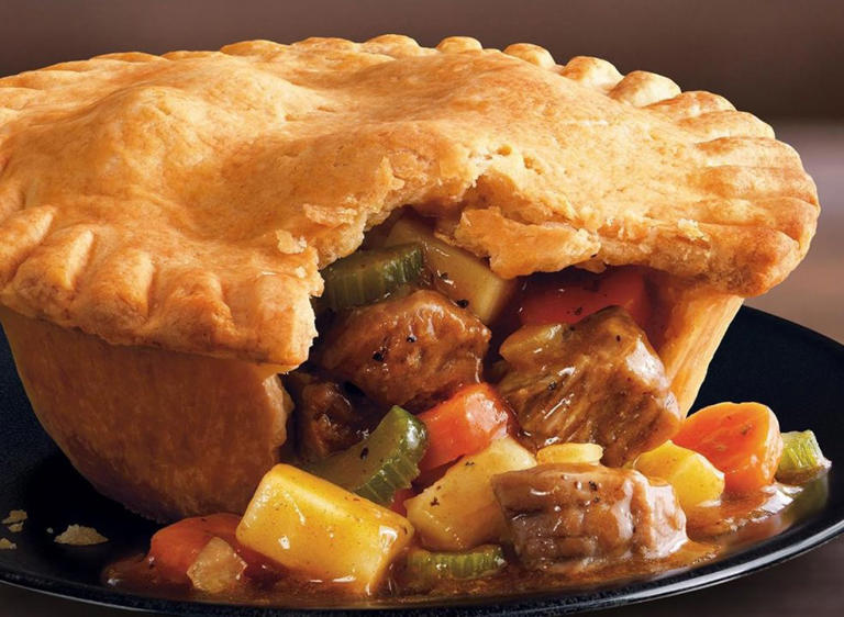 5 best frozen beef pot pies with thick gravy