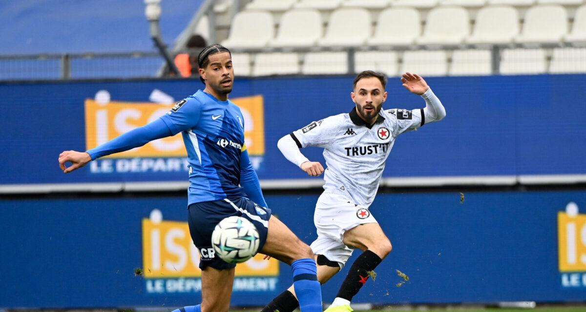Ligue 2 : à la pause, le Red Star mène à Grenoble