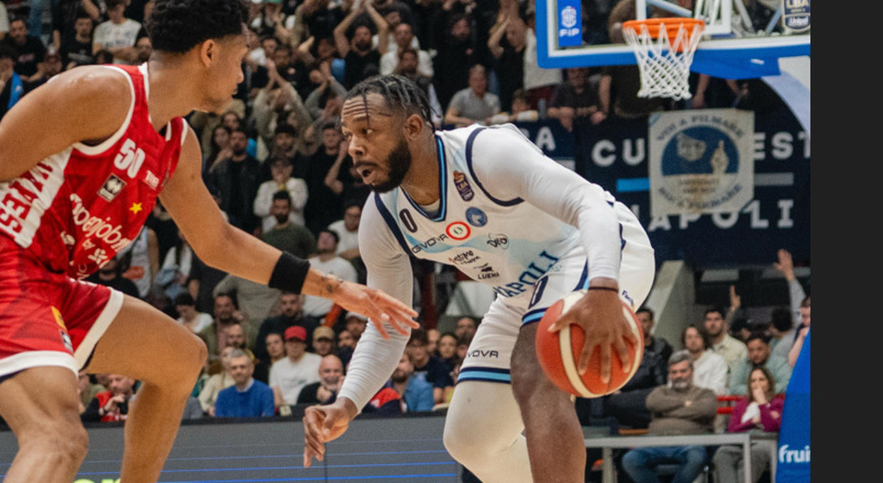 La Guerri Napoli tenta il blitz contro la Sassari di Pullen: Totè ...