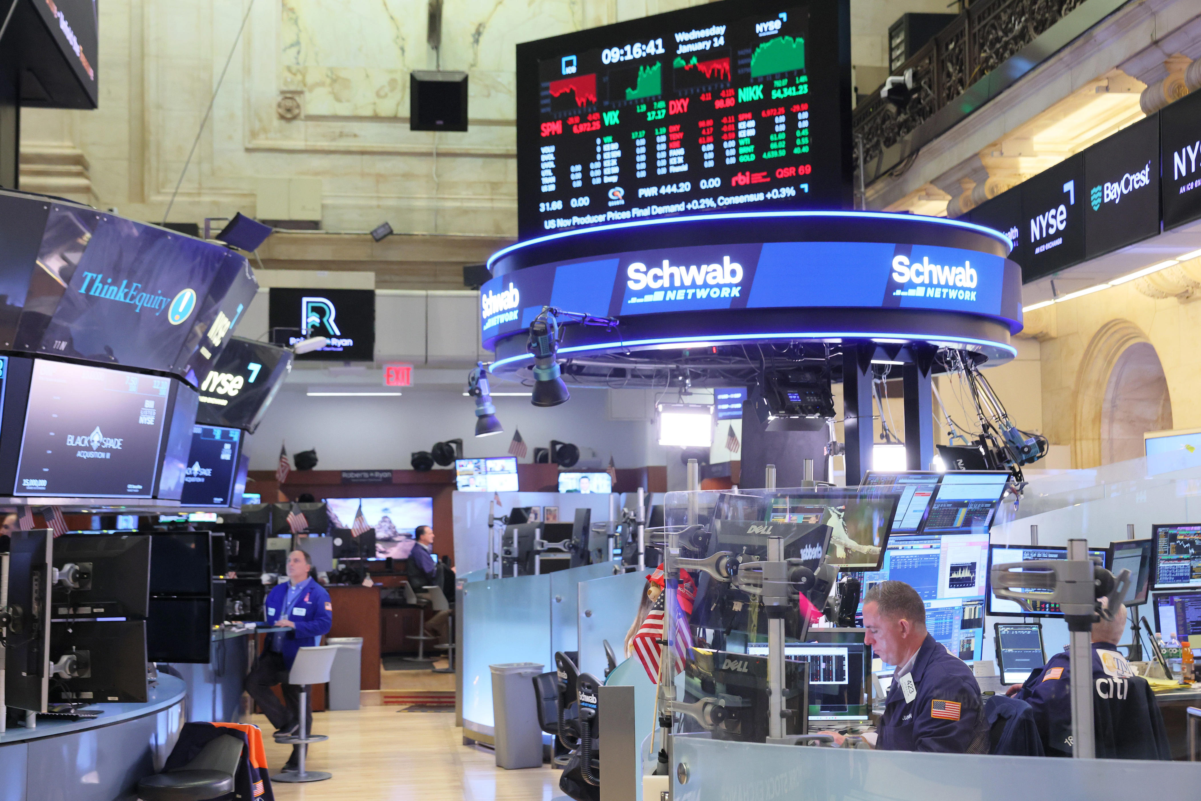 Is Devon Energy stock up or down? How investors are reacting to Coterra ...