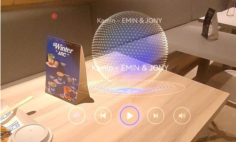 I finally found AI smart glasses that offer a true glimpse of the future