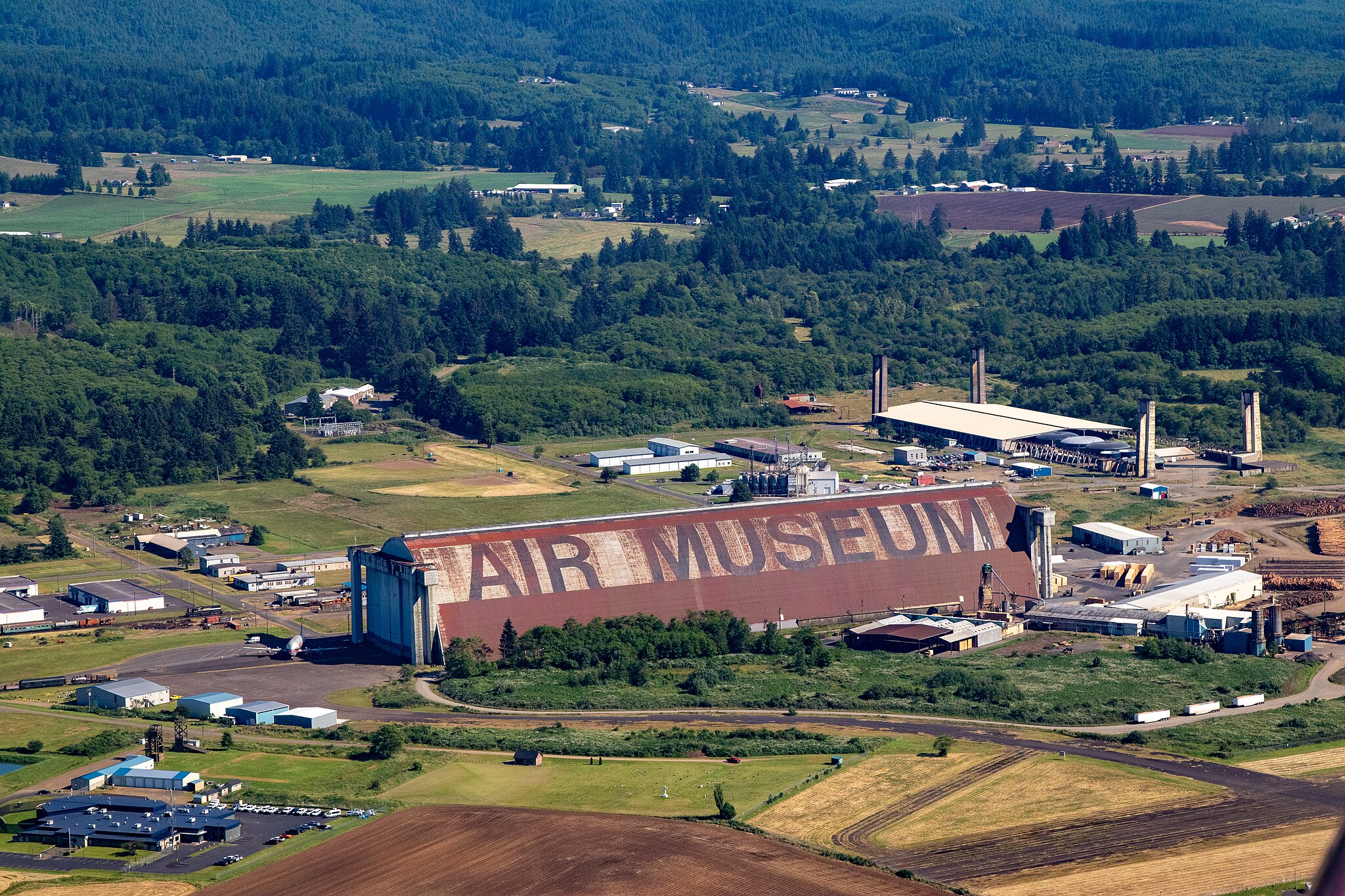 Plans discussed for repair of Tillamook Hangar B