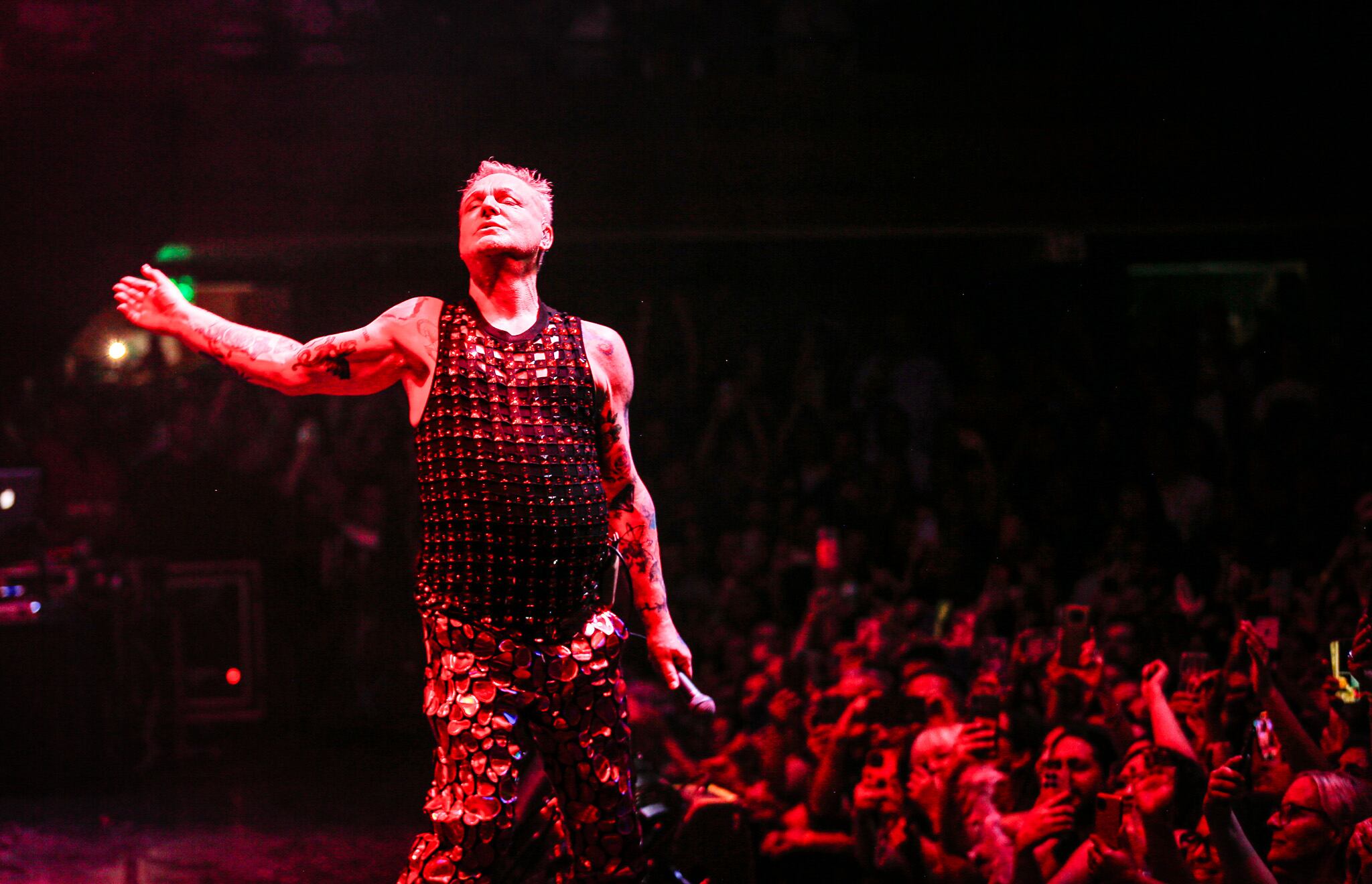 Stop!: Andy Bell brilla en el Caupolicán