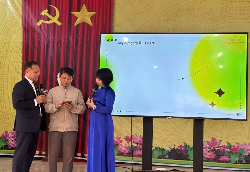 AI về xã biên giới Quảng Trực ở Lâm Đồng