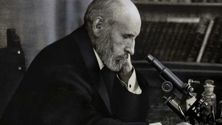 Santiago Ramón y Cajal: "Las ideas no duran mucho. Hay que hacer algo ...