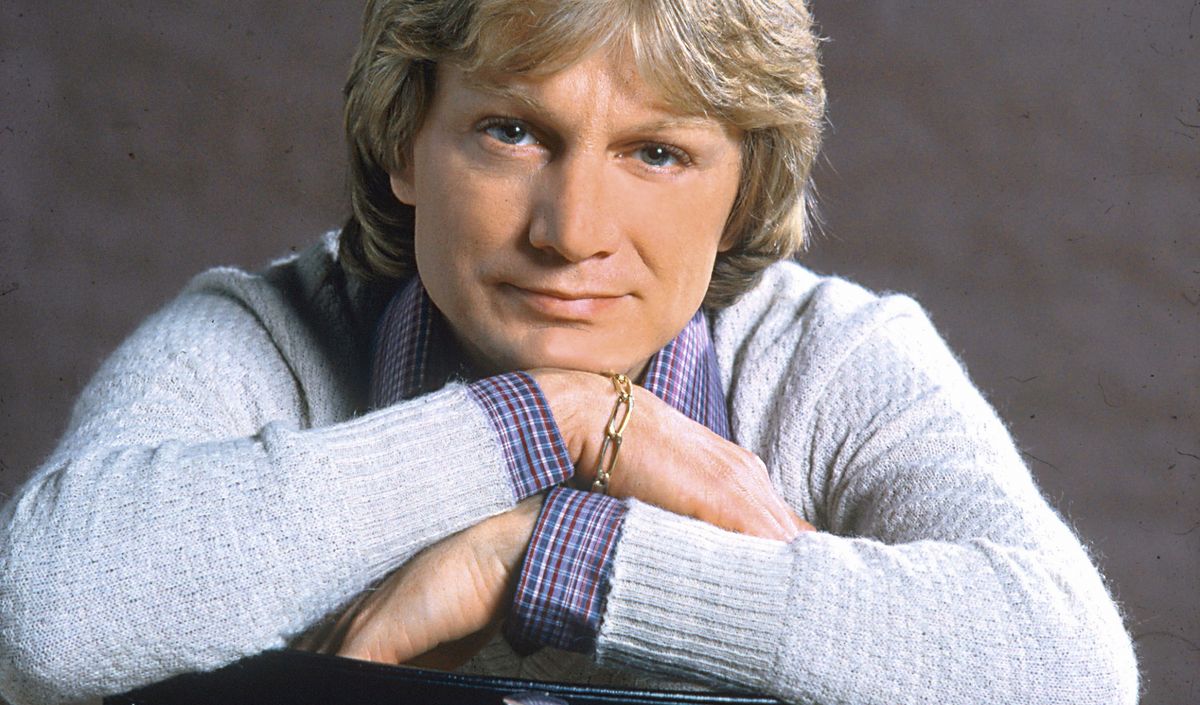 Arthur, le petit-fils de Claude François, fête ses 19 ans : photo du ...