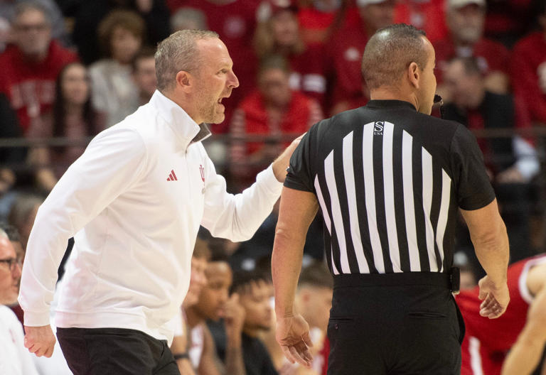 Iowa hoops: How to watch Hawks at Indiana, stat pack, and fan discussion