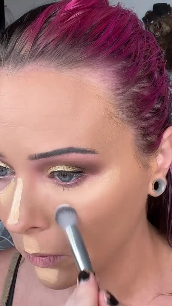 Why I always blend concealer with this brush now