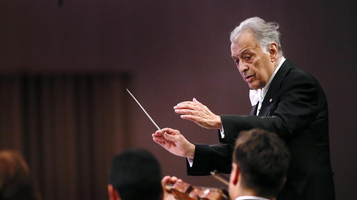 Zubin Mehta, exdirector de la Orquesta Filarmónica Israelí, cancela sus ...