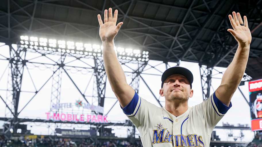 The Mariners must answer the awkward Kyle Seager question sooner than ...