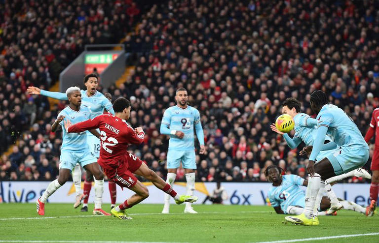 Soccer-Liverpool pay the penalty as Burnley draw extends winless run
