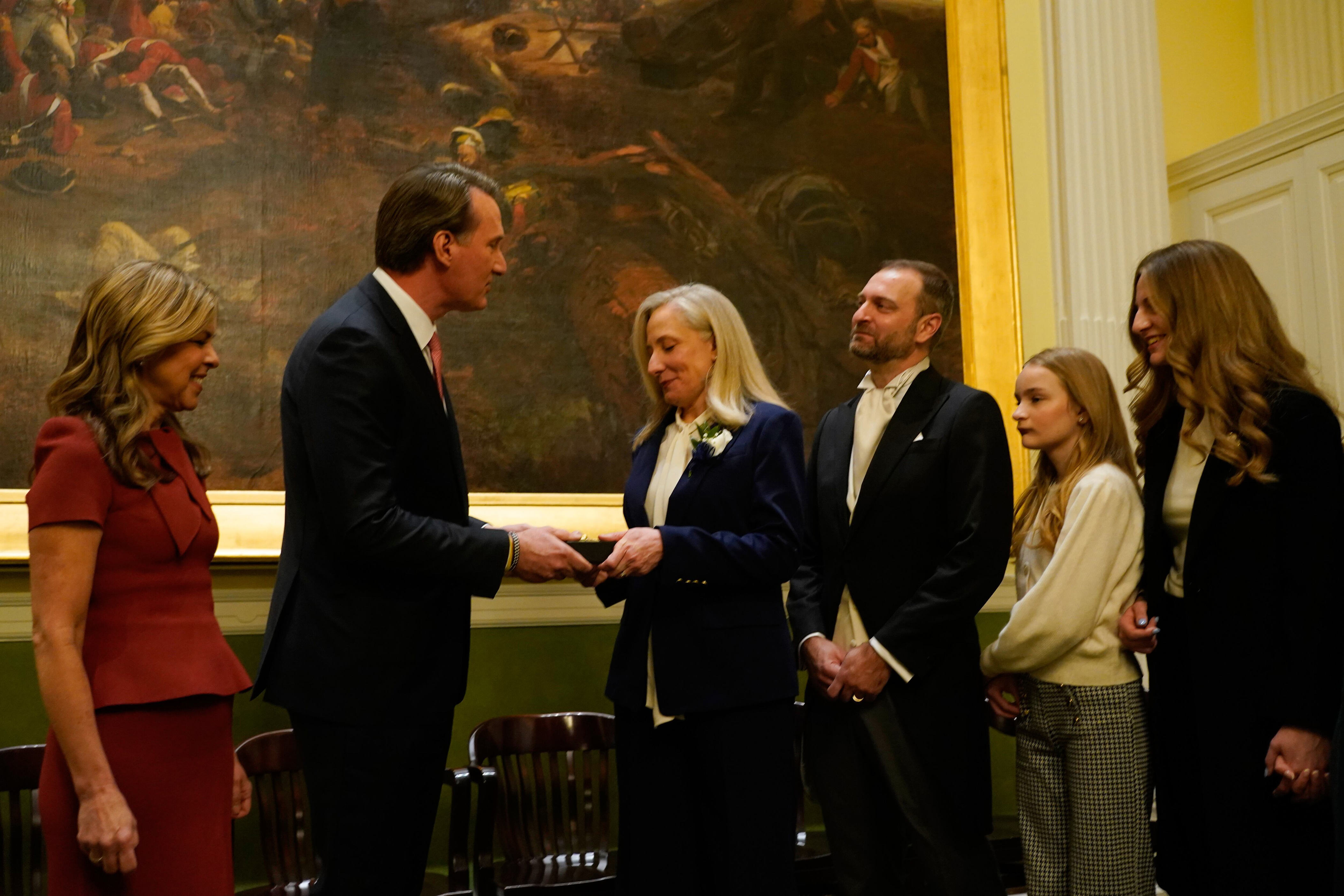 Watch: Spanberger becomes Virginia’s 75th governor