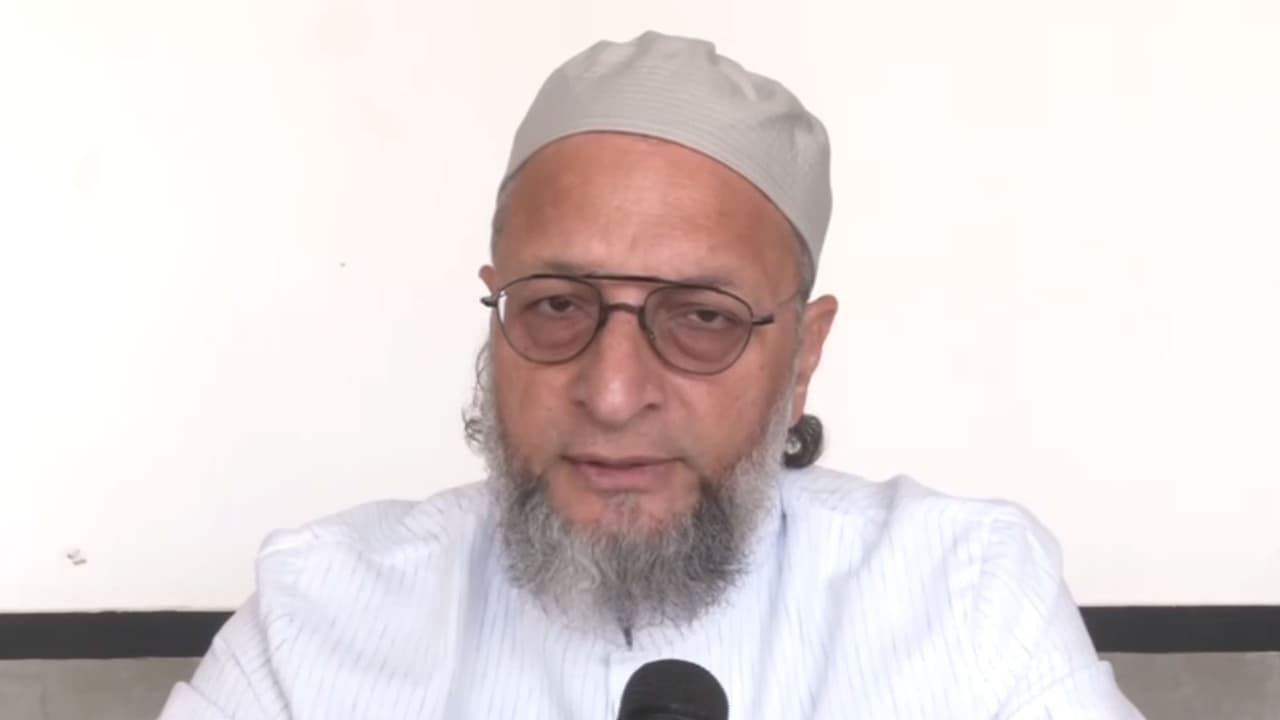 AIMIM's best-ever show in Maharashtra: Party bags 125 civic seats