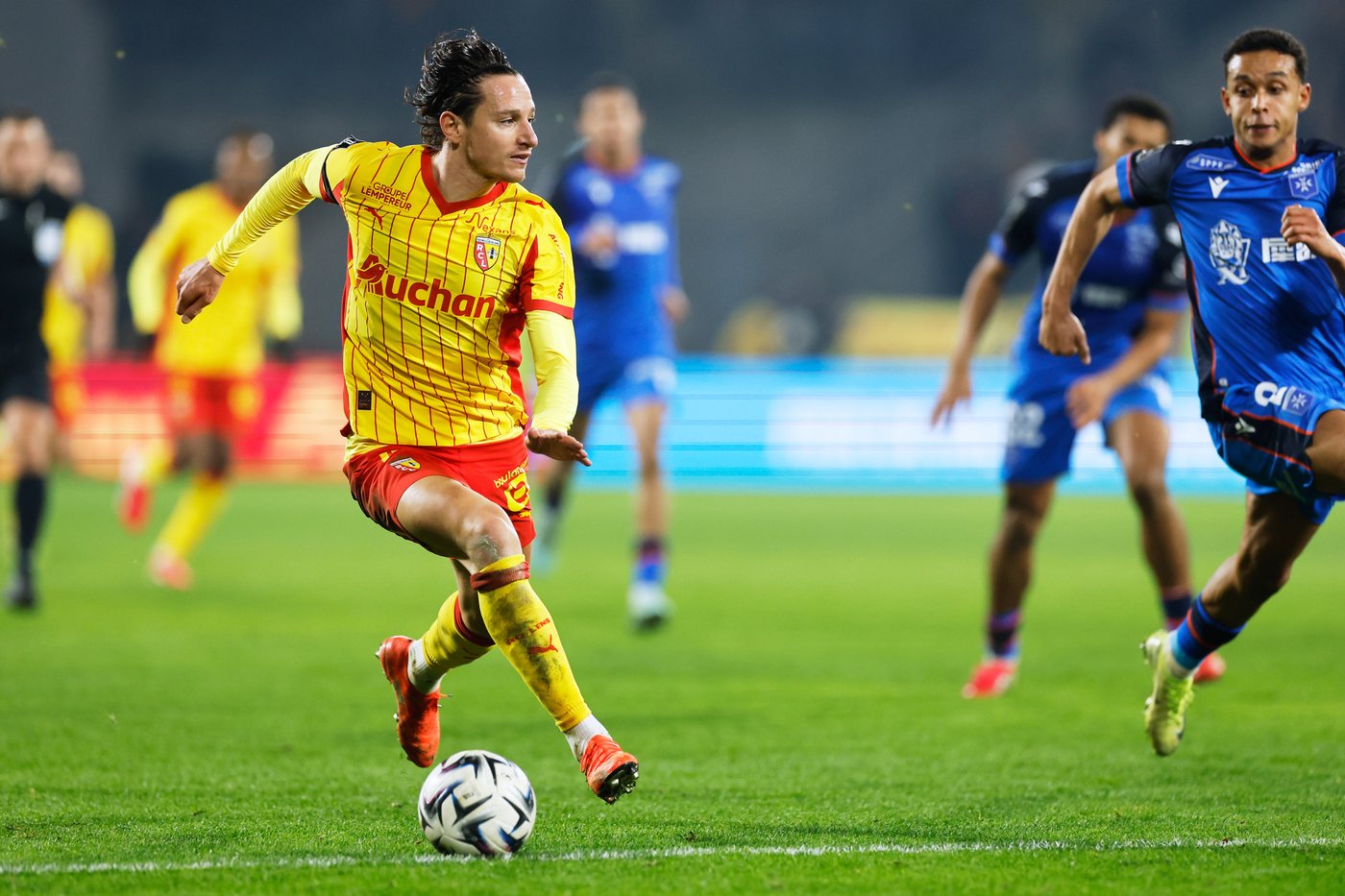 Wesley Saïd leads Ligue 1 leader Lens to 10th straight win
