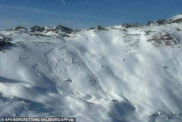 Five skiers die in two avalanches: Snow slide kills woman before four ...