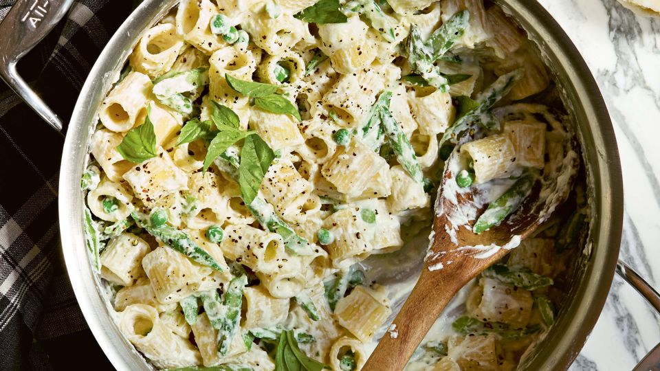 Chef Samin Nosrat’s easy, cozy dish helps redefine mac and cheese