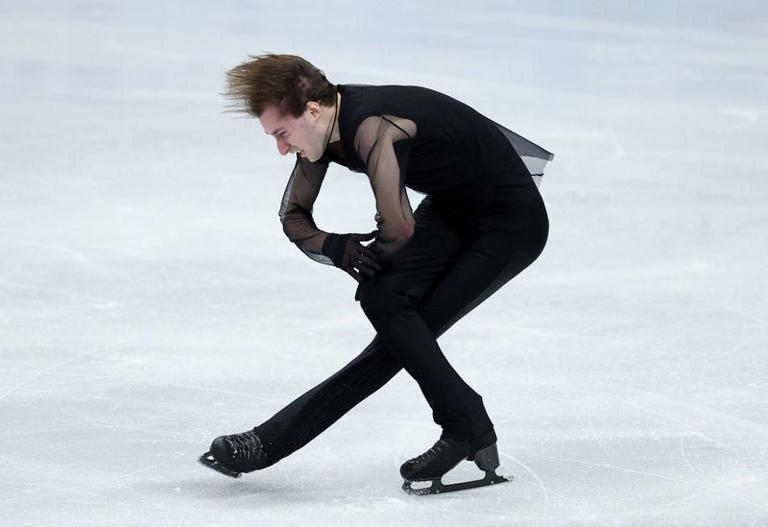 Figure skating - Georgia's Egadze soars to dominant victory in European ...