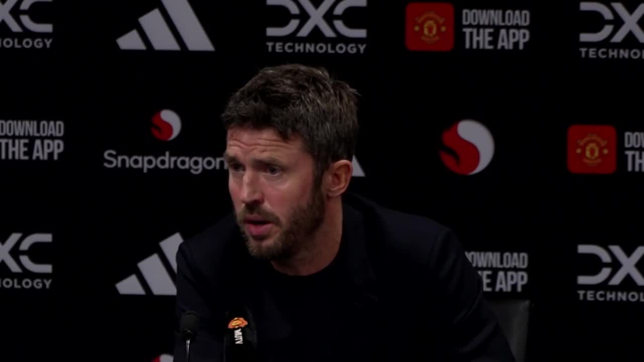 Carrick rekindles Old Trafford magic in perfect start