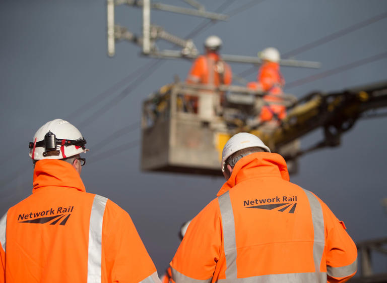 Buses to replace some Edinburgh trains during vital engineering works