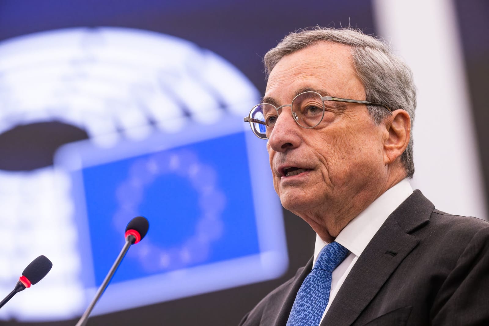 Ex-ECB chief Draghi wins Charlemagne Prize for services to Europe