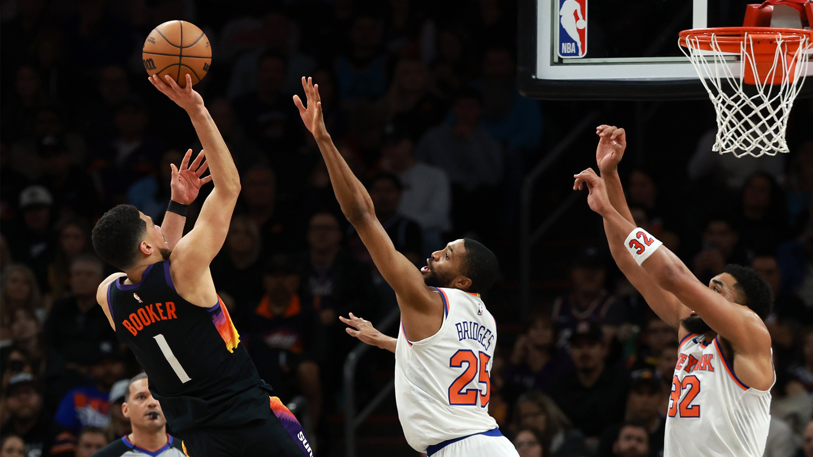 Is Devin Booker playing tonight? Suns vs. Knicks injury report