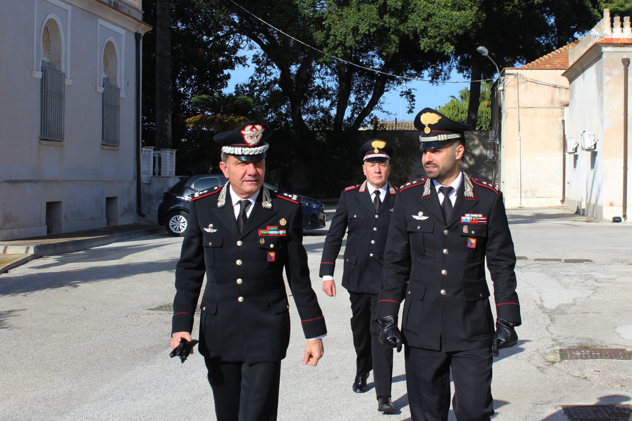 Il generale Del Monaco in visita alle compagnie carabinieri di Trapani ...