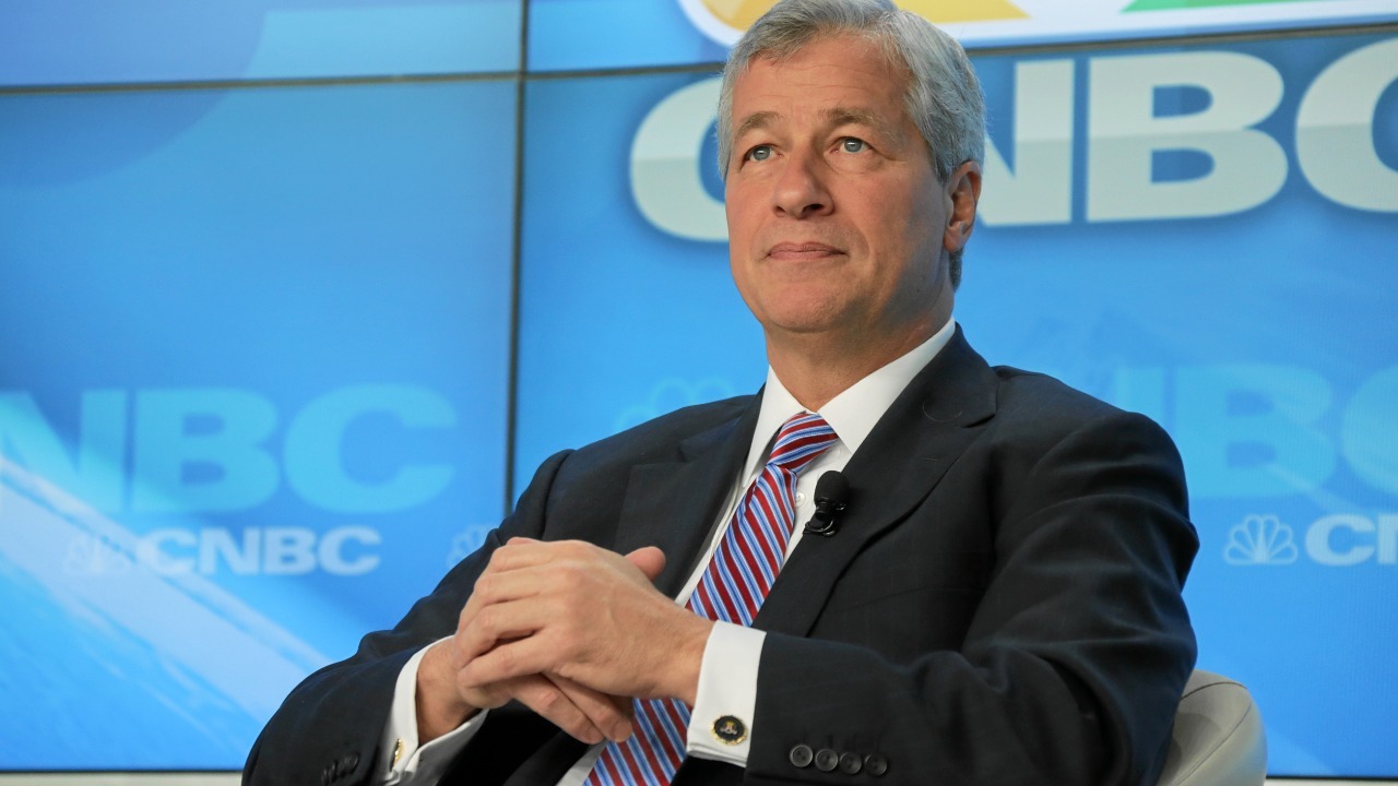 Dimon vows there is 'no chance' he runs the Fed but hints he would take ...